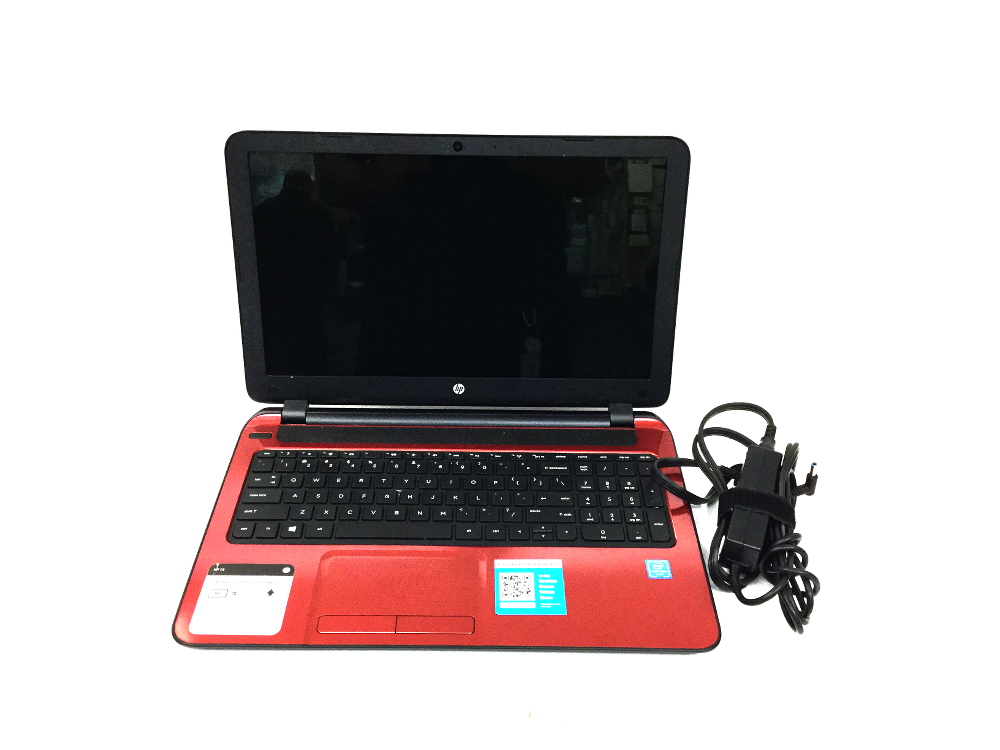 HP Laptop 15-F272wm