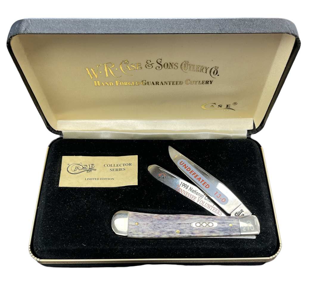 W.R. Case & Sons Cutlery Co. Folding 1998 National Champions Tennessee Volunteers