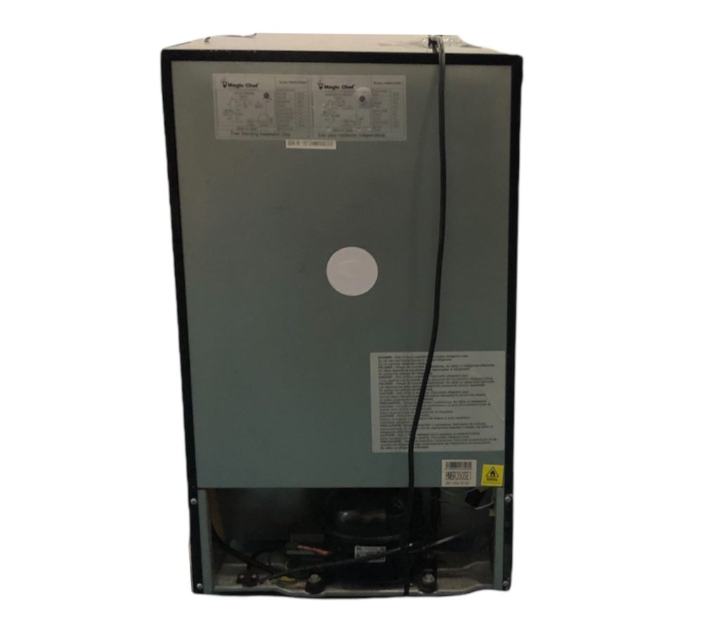 Magic Chef Refrigerator HMBR350SE1