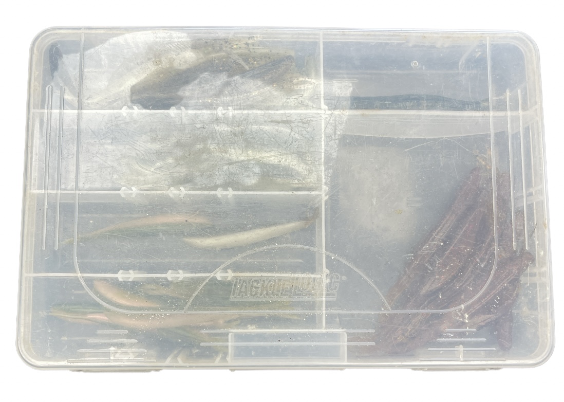 Custom Tackle box Artificial Worm Set